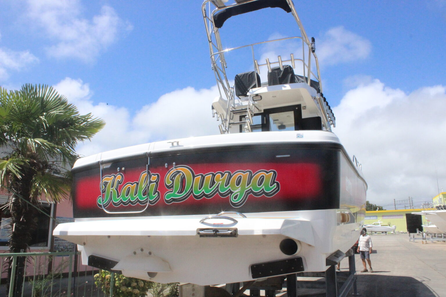 祝☆ DFR36FB 『Kali Durga』 進水 | くろしお北浜マリンベース